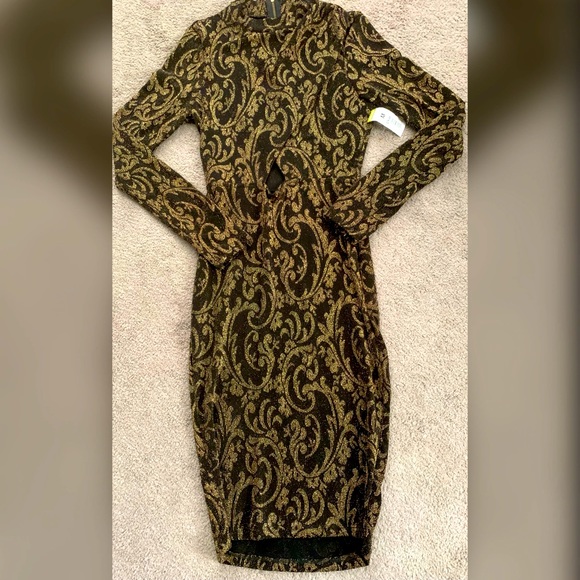 Olive Ole | Dresses | Olive Ole Black Gold Dress With Key Hole | Poshmark
